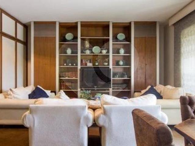 Casa com 5 quartos à venda em Jardim Guedala SP