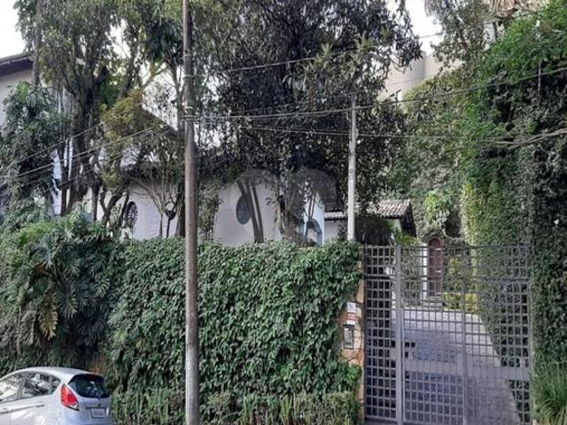 Casa com 5 quartos à venda em Jardim guedala SP