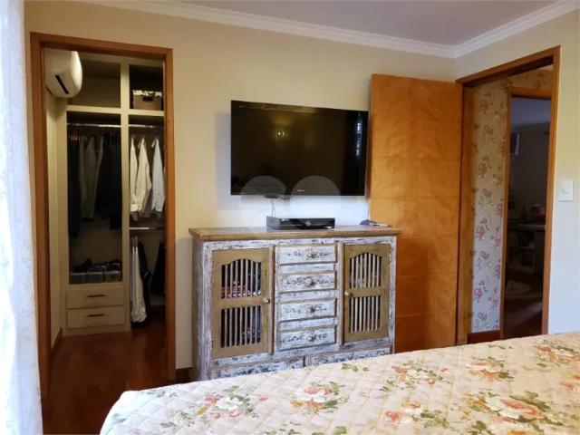 Casa com 5 quartos à venda em Jardim Da Saúde SP