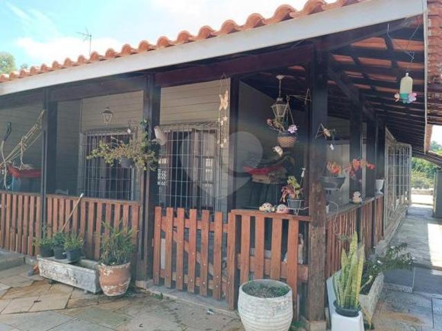 Casa com 5 quartos à venda em Jardim villaça SP