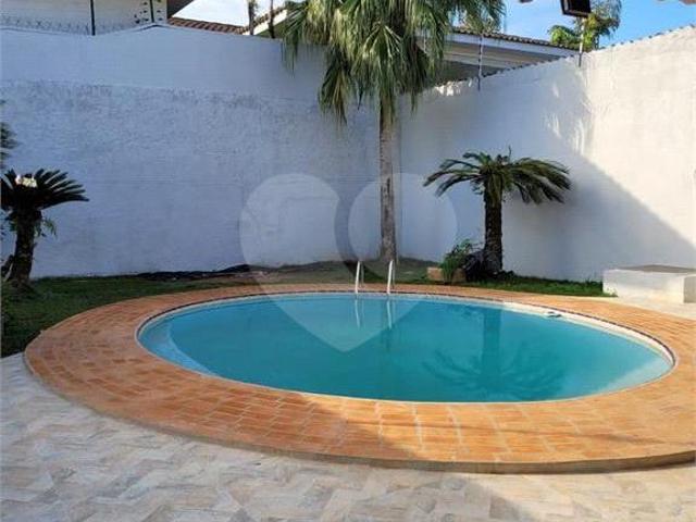 Casa com 5 quartos à venda em Jardim virgínia SP