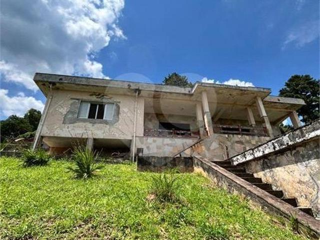 Casa com 5 quartos à venda em Luiz fagundes SP