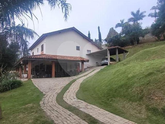 Casa com 5 quartos à venda em Mantiqueira SP