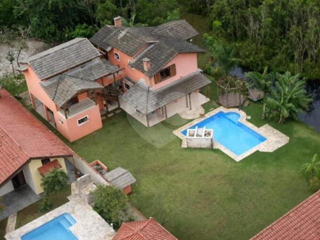 Casa com 5 quartos à venda em Morada da praia SP