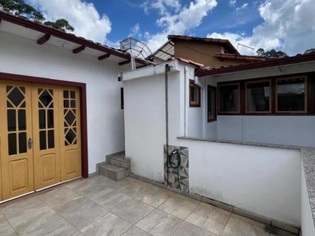 Casa com 5 quartos à venda em Ouro Preto, no bairro Vila São José