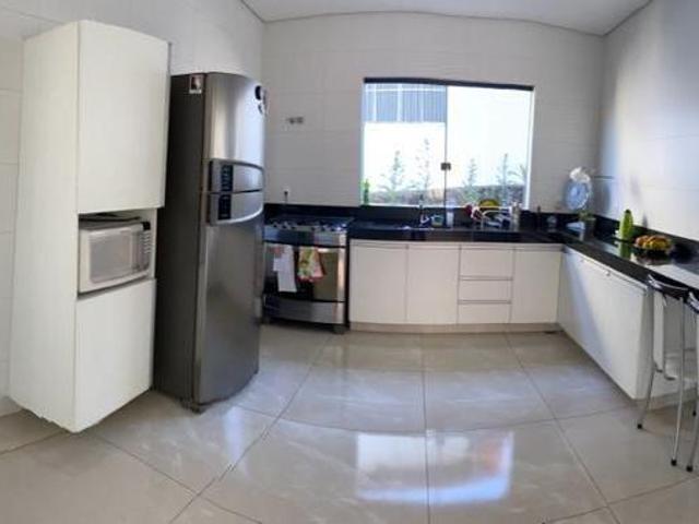 Casa com 5 quartos à venda em Pedro Leopoldo, no bairro Parque Agenor Teixeira