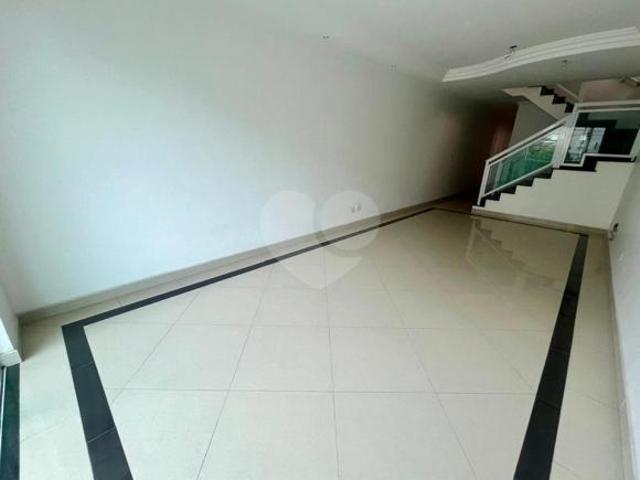 Casa com 5 quartos à venda em Ponta da praia SP