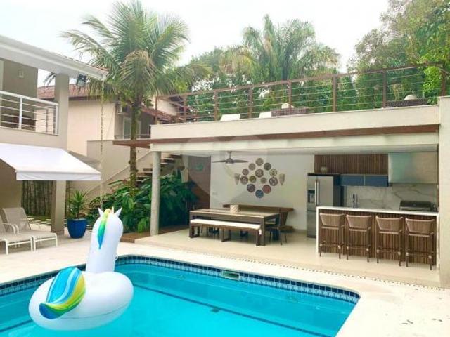 Casa com 5 quartos à venda em Riviera SP
