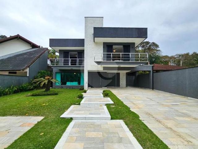 Casa com 5 quartos à venda em Riviera SP