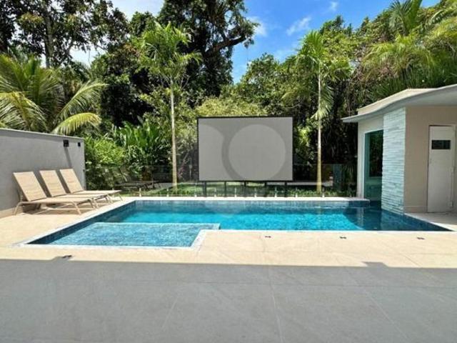 Casa com 5 quartos à venda em Riviera SP