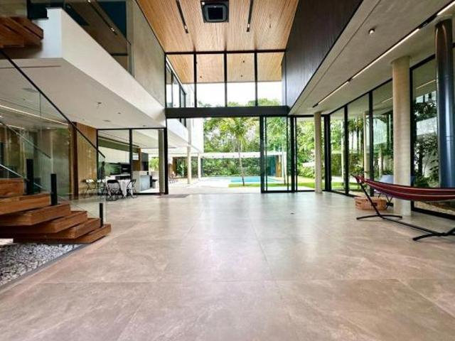 Casa com 5 quartos à venda em Riviera SP