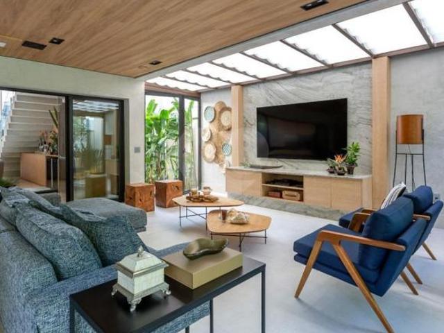 Casa com 5 quartos à venda em Riviera SP