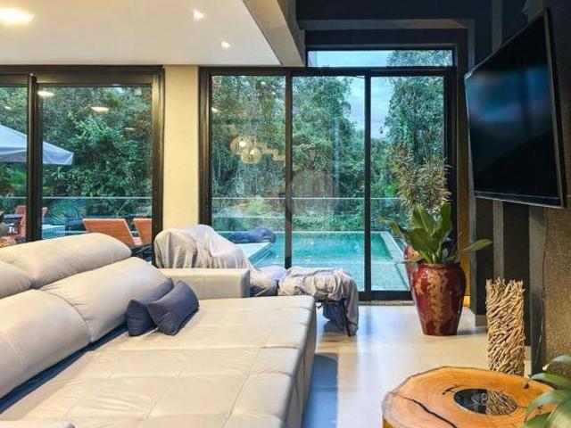 Casa com 5 quartos à venda em Riviera SP
