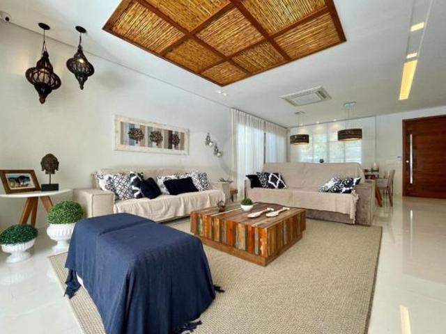 Casa com 5 quartos à venda em Riviera SP