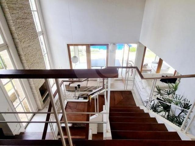 Casa com 5 quartos à venda em Roseira SP