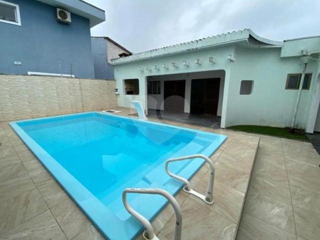 Casa com 5 quartos à venda em Solemar SP