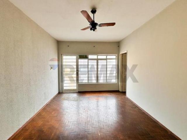Casa com 5 quartos à venda na Rua Paula Bueno Centro Mogi Guaçu SP por R$ 325.000,00