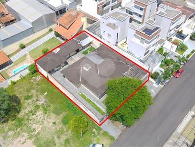 Casa com 5 quartos à venda no bairro Boa Vista PR