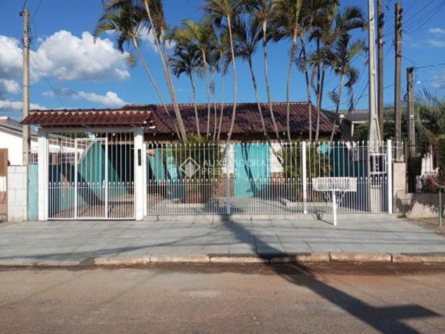 Casa com 5 Quartos à Venda no bairro Estância Velha com 330m²