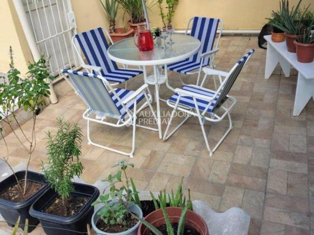 Casa com 5 Quartos à Venda no bairro Mato Grande com 200m²