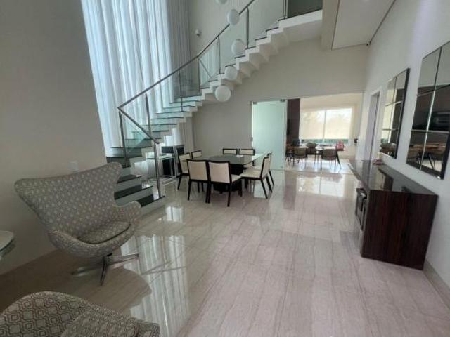 Casa com 5 quartos à venda no Condomínio Paradiso Ecológico Uberlândia/MG