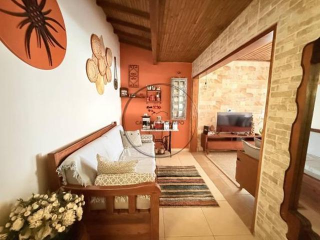 Casa com 5 quartos à venda no condomínio Recanto dos Pássaros