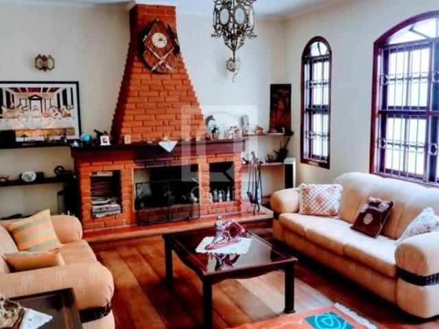 Casa com 5 Quartos à venda próxima ao Horto Florestal Vila Amália, SP