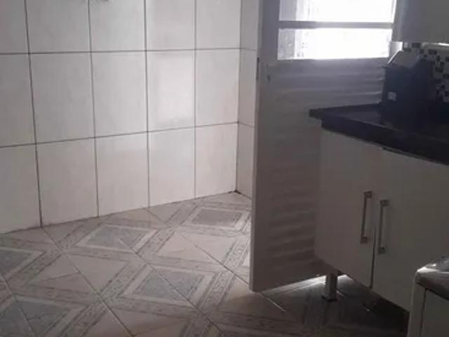 Casa com 5 Quartos e 4 banheiros à Venda, 190 m² por R$ 300.000