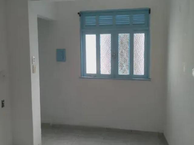 Casa com 5 Quartos e 6 banheiros à Venda, 182 m² por R$ 370.000