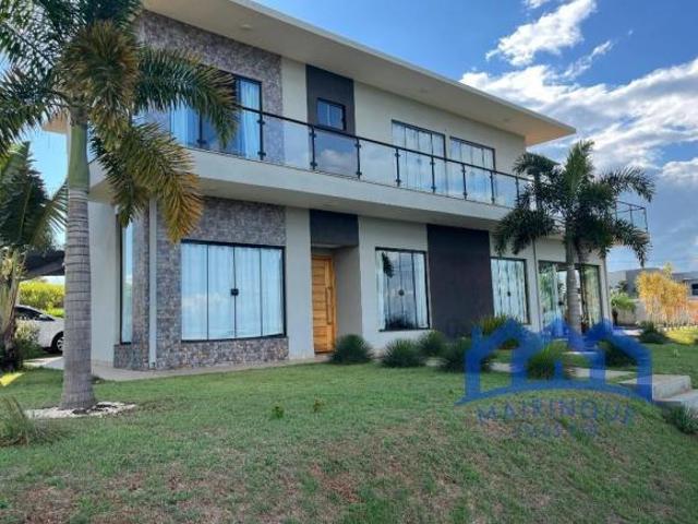 Casa com 5 Quartos e 6 banheiros à Venda, 432 m² por R$ 2.000.000 Cód. ch1609