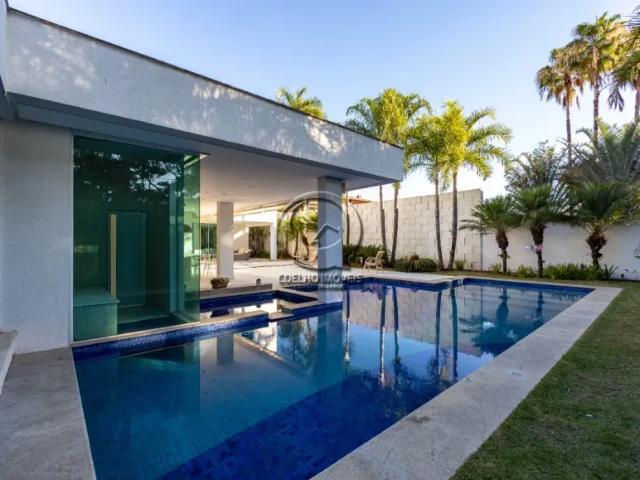 Casa com 5 Quartos e 9 banheiros para Alugar, 800 m² por R$ 55.000/Mês