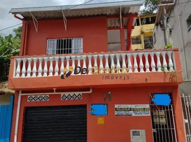 Casa com 5 Quartos e 1 banheiro à Venda, 125 m² por R$ 310.000