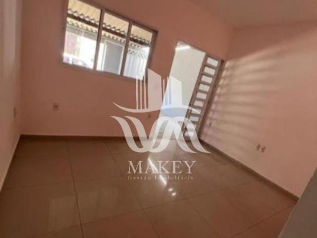 Casa com 5 Quartos e 2 banheiros à Venda, 110 m² por R$ 285.900