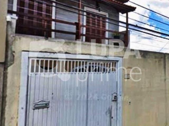 CASA COM 5 QUARTOS E 2 VAGAS DE GARAGEM À VENDA NA PARADA INGLESA