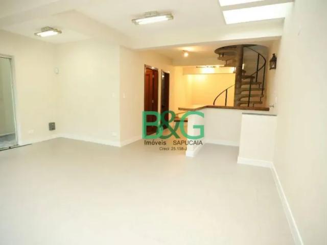 Casa com 5 Quartos e 3 banheiros à Venda, 229 m² por R$ 1.950.000