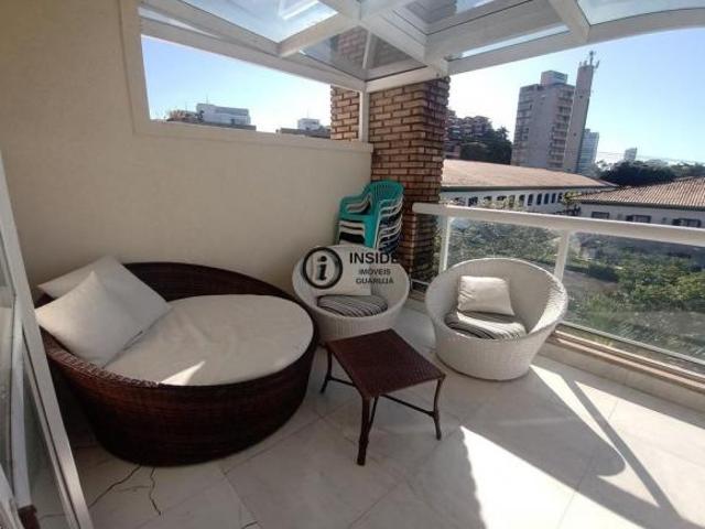 Casa com 5 quartos em condomínio na enseada