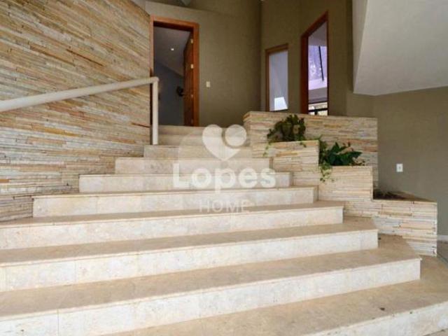 Casa com 5 Quartos em Seminário, 1099 m² para Venda