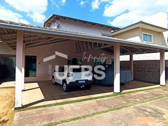 Casa com 5 quartos no Condomínio Prive Atlântico