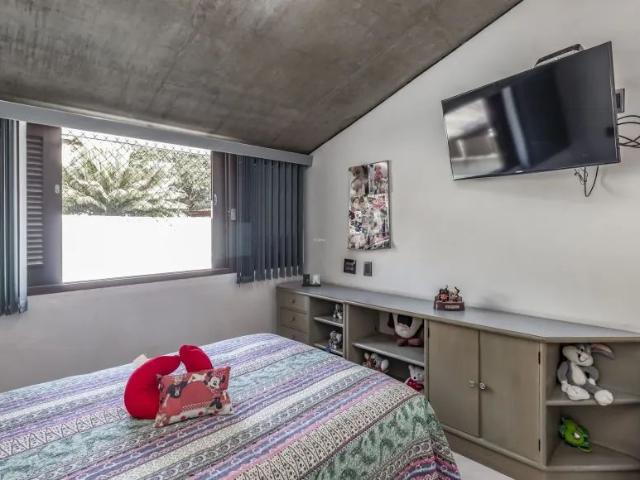 Casa com 5 Quartos para venda ou aluguel, 480m² Vila Madalena