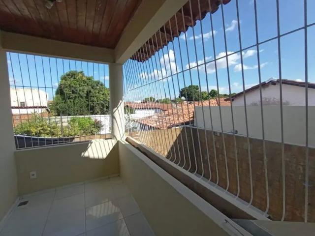 Casa com 5 Quartos para alugar, 260m² Primavera