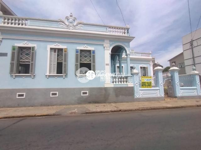 Casa com 5 quartos para alugar