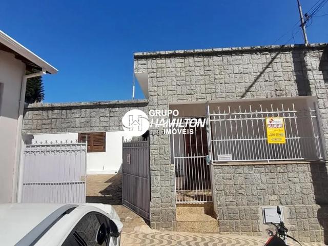 Casa com 5 quartos para alugar