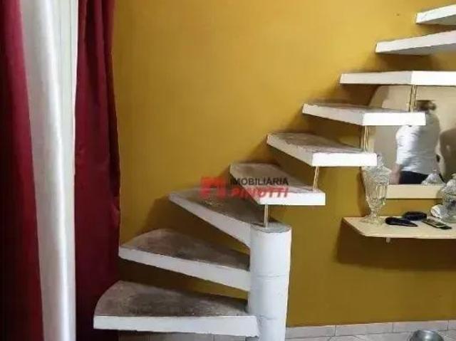 Casa com 5 Quartos para alugar, 300m² Jardim Hollywood