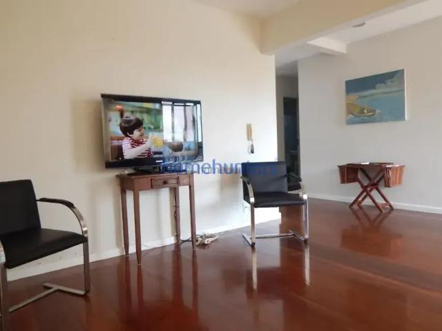 Casa com 5 Quartos para alugar, 375m² Vila Brandina