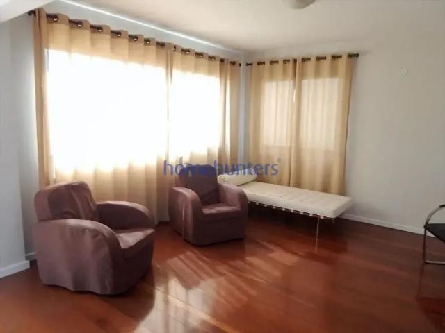 Casa com 5 Quartos para alugar, 375m² Vila Brandina