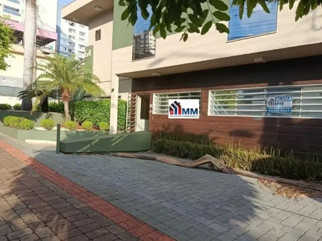 Casa com 5 quartos para alugar na Vila Larsen 1, Londrina