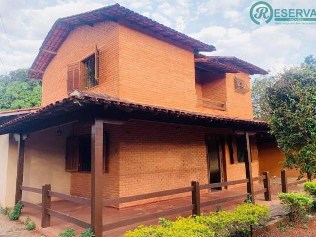 Casa com 5 Quartos Piscina e Espaço Gourmet no Bairro Joá em Lagoa Santa MG
