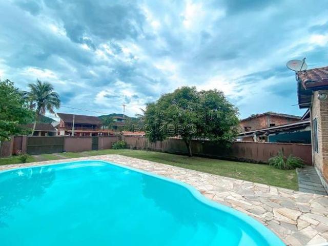 Casa com 5 quartos, Praia da Lagoinha, Ubatuba R$ 1.3 mi, Cod: 2339