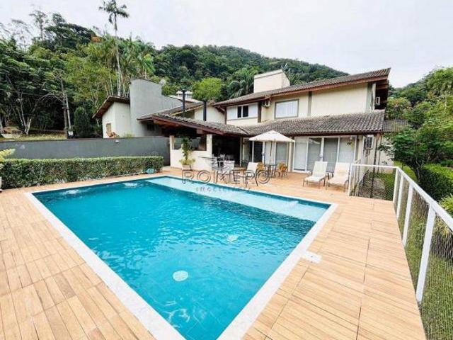 Casa com 5 quartos, Recanto da Lagoinha, Ubatuba R$ 4.2 mi, Cod: 2645