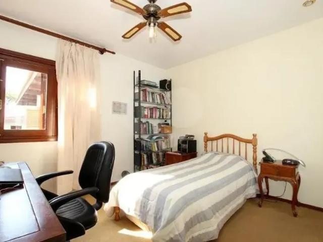Casa com 5 quartos à venda em Jardim leonor SP